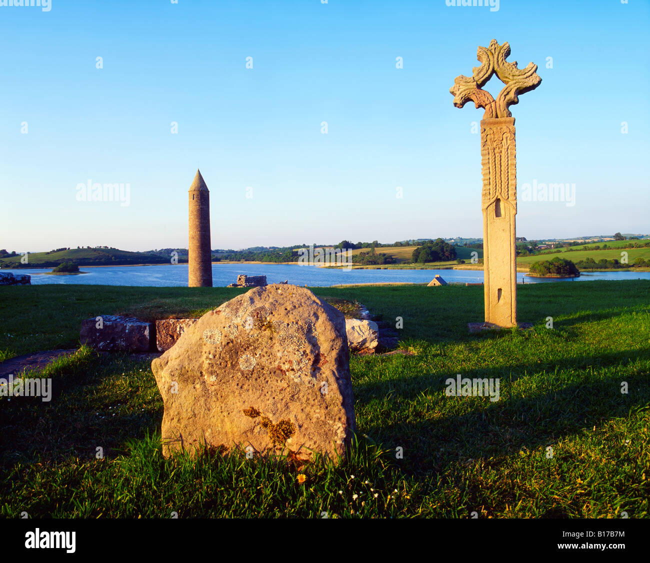 Devenish monastery ireland hi-res stock photography and images - Alamy