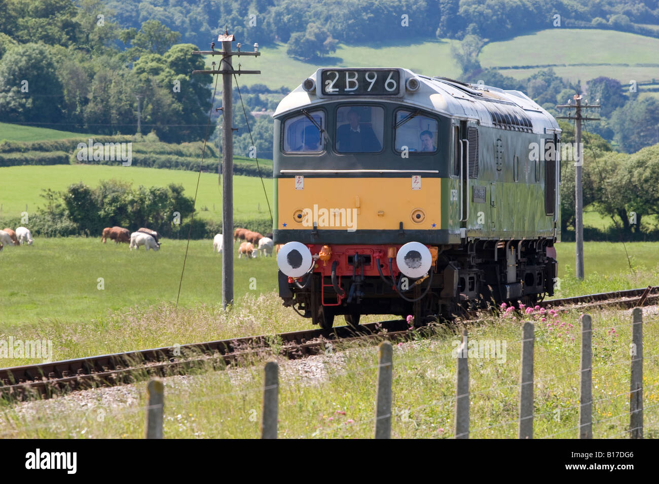 Diesel locomotive uk hi-res stock photography and images - Alamy