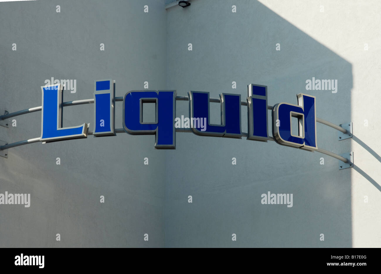 Liquid nightclub and late bar in centre of Romford Stock Photo - Alamy