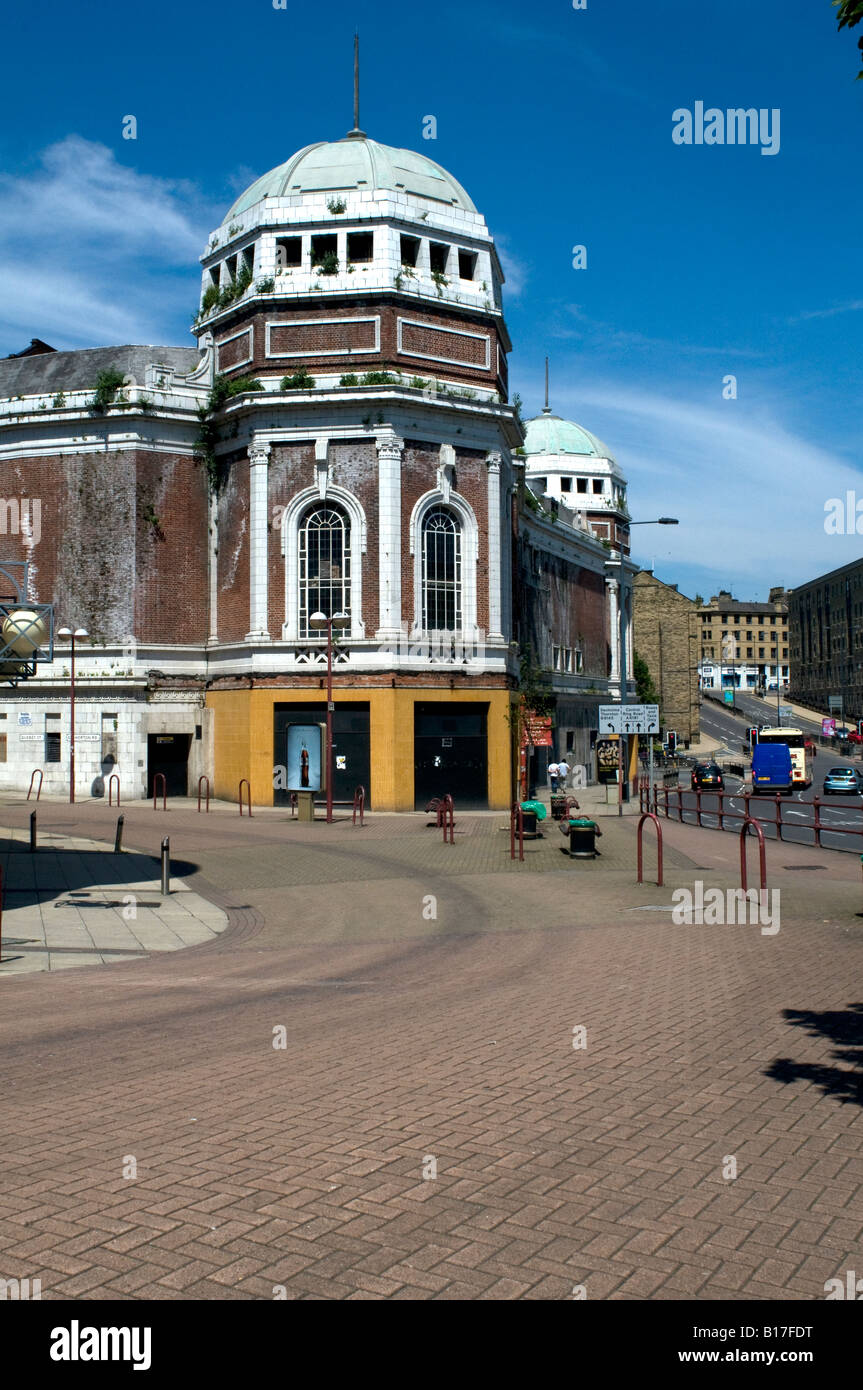 Old Odeon cinema, Bradford Stock Photo - Alamy