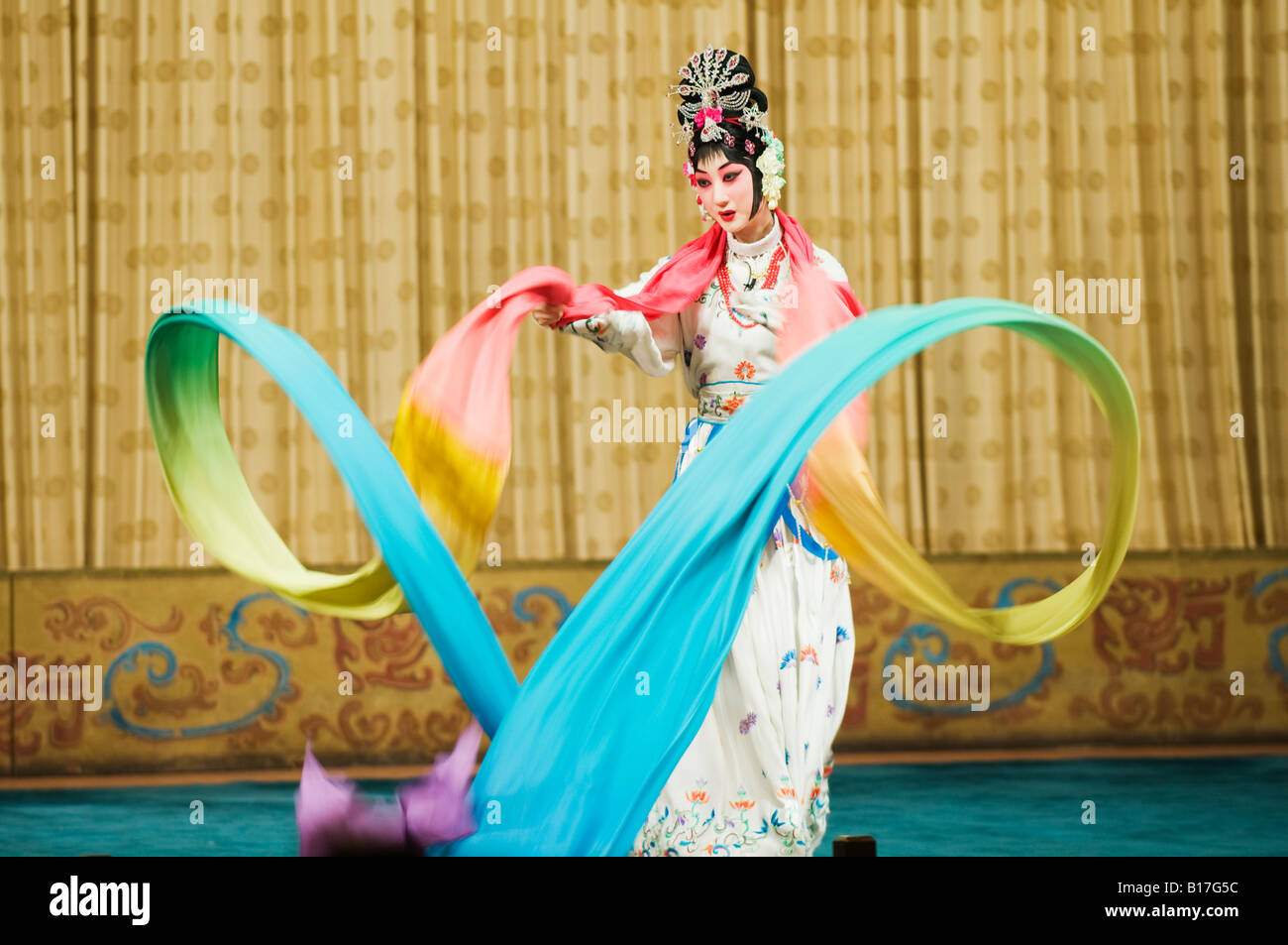 China beijing opera ribbon hi-res stock photography and images - Alamy