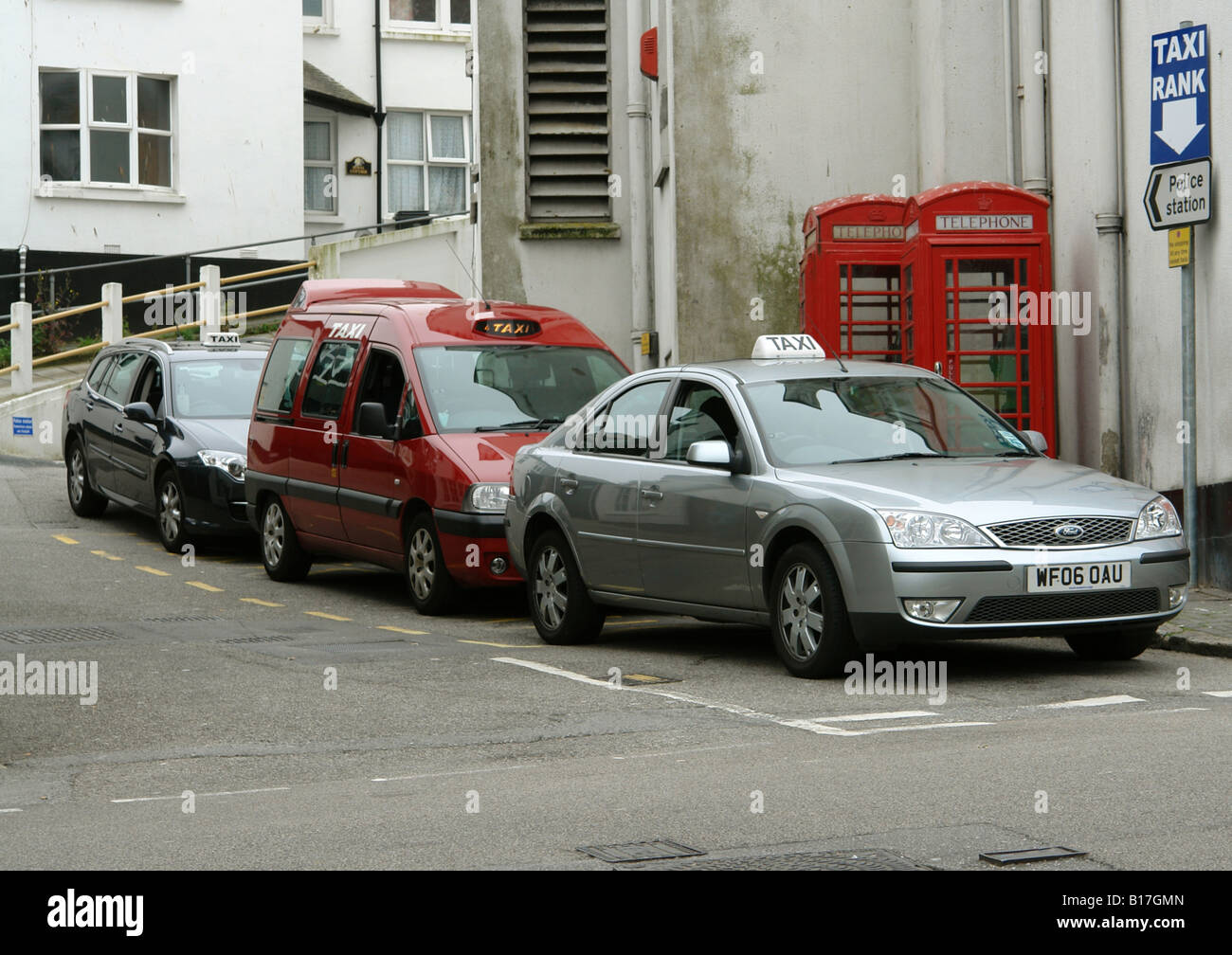 Taxi meter england hi-res stock photography and images - Alamy