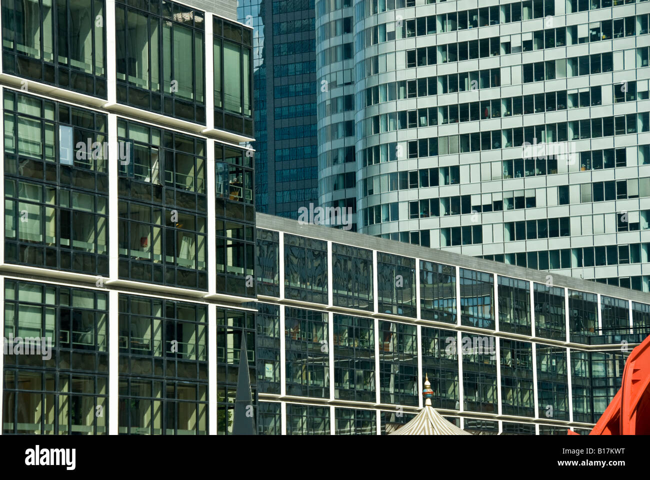 Modern office buildings paris hi-res stock photography and images - Alamy