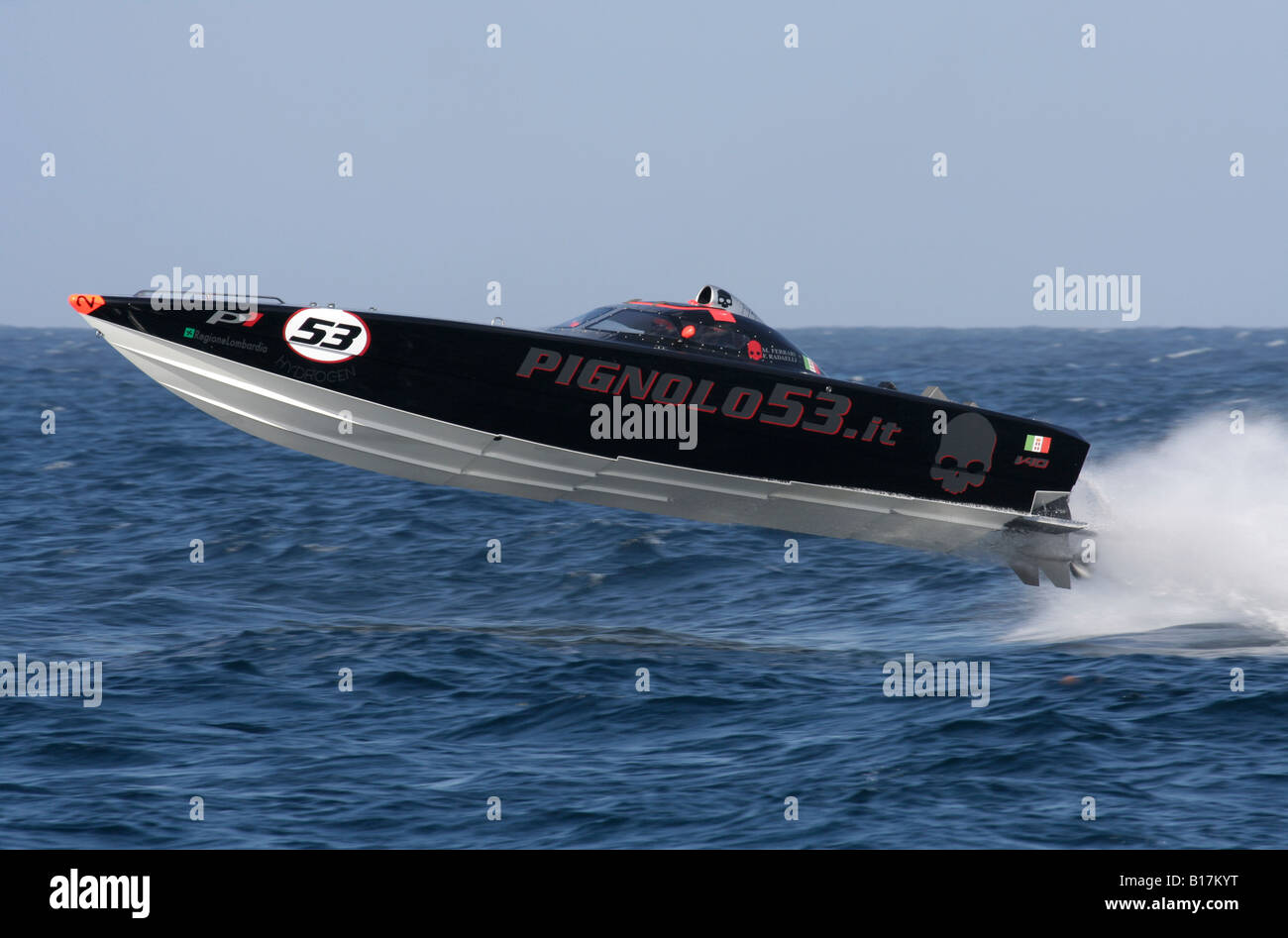 Black powerboat hi-res stock photography and images - Alamy