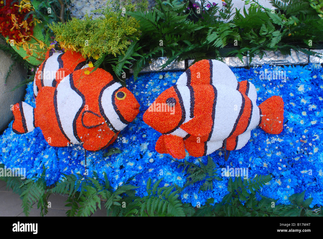 Fish parade float hi-res stock photography and images - Alamy