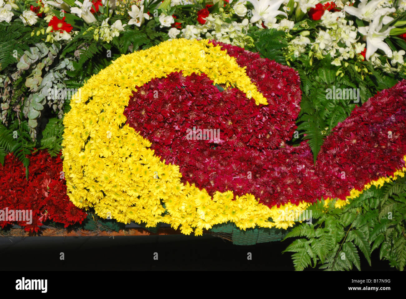 Artistic flora composition of flowers Stock Photo - Alamy