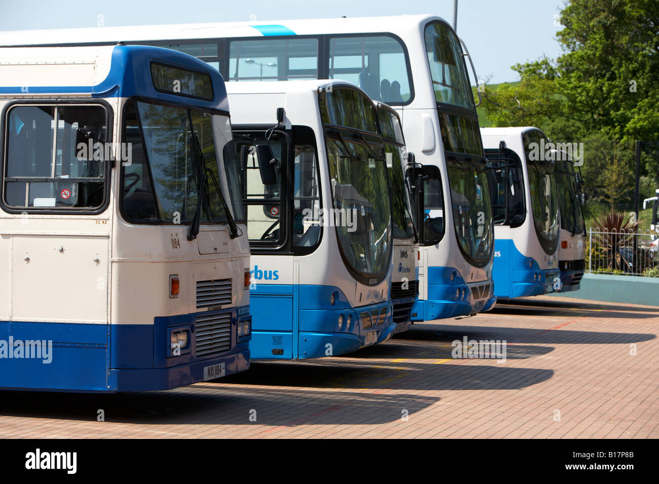Ulsterbus hi-res stock photography and images - Alamy