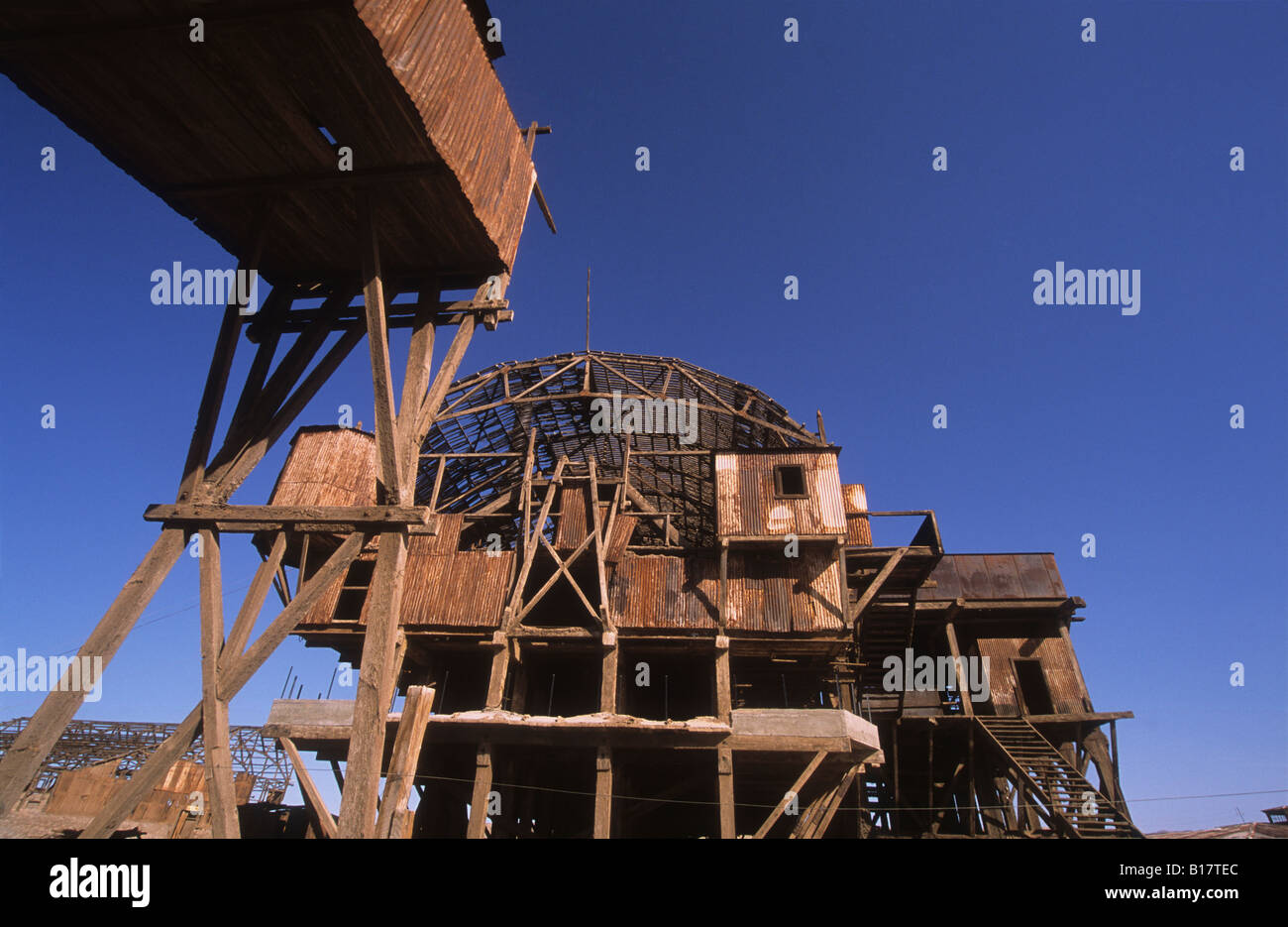 Processing plant in abandoned nitrate mining town of Santa Laura, near ...