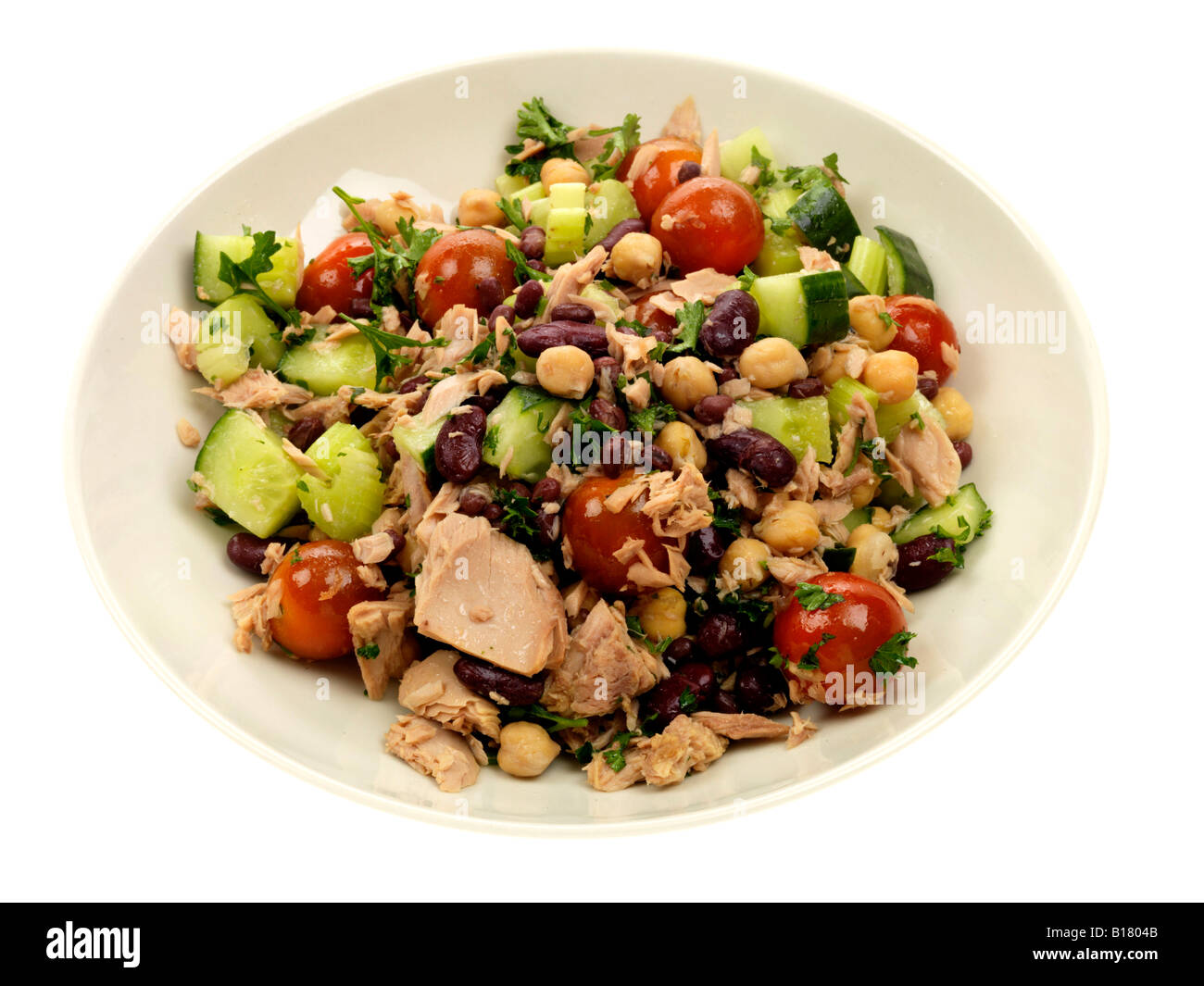 Bean salad with tuna hi-res stock photography and images - Alamy
