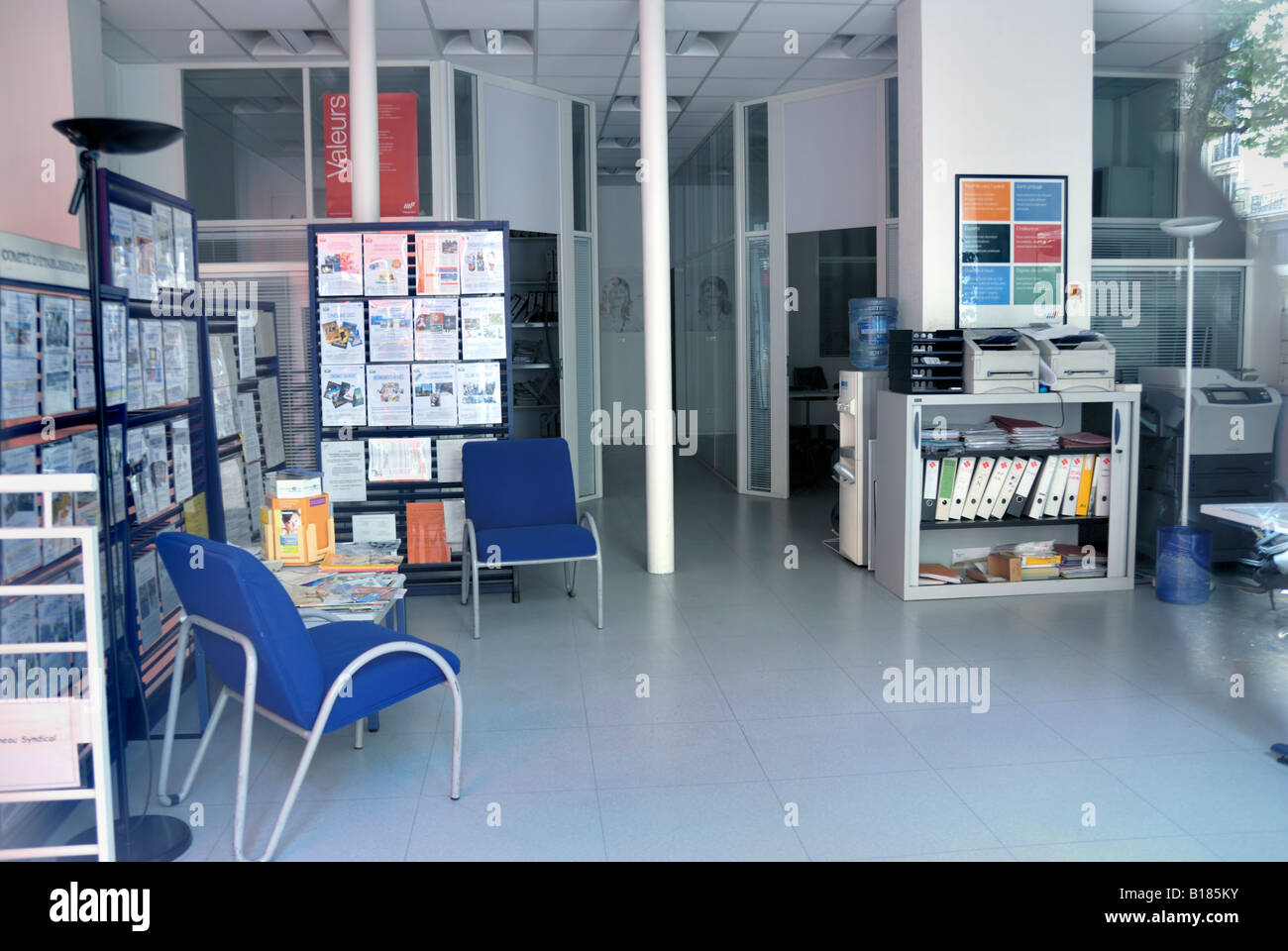 Paris FRANCE, "Manpower Temporary Employment Agency" office Interior ...