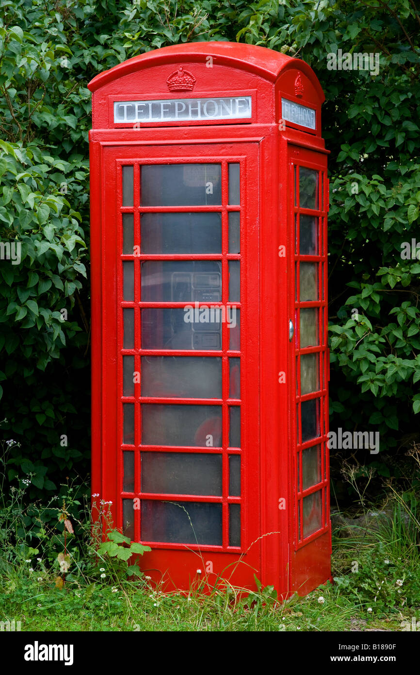 A red British Telecom phonebox Stock Photo - Alamy