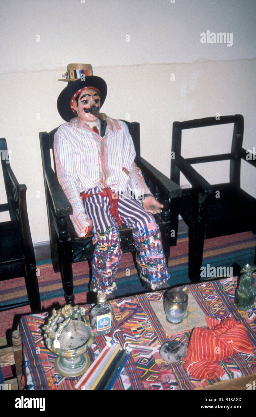 Seated Maximón or San Simon figure from Santiago Atitlán, Guatemala ...