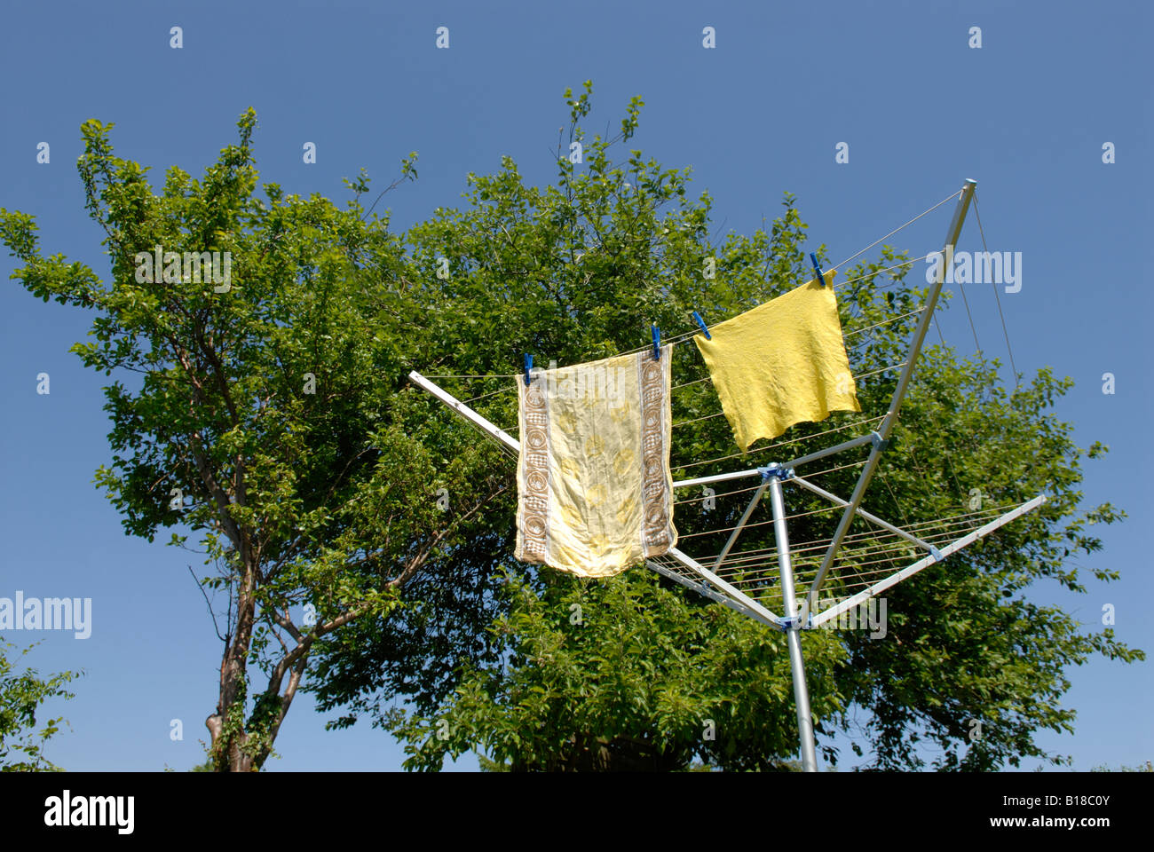 Solar drier hi-res stock photography and images - Alamy