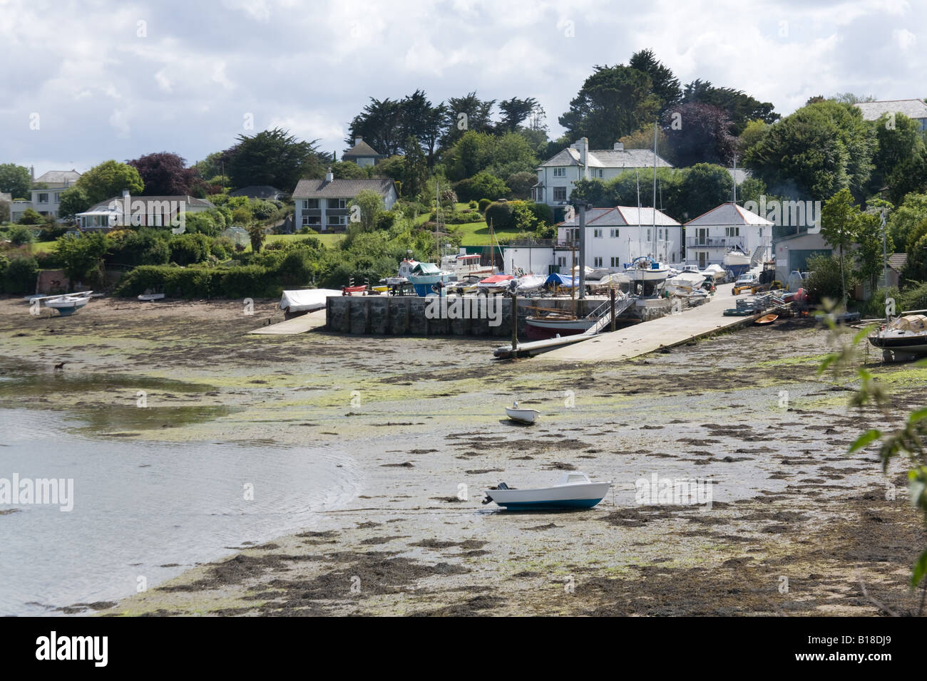 Percuil river cornwall hi-res stock photography and images - Alamy