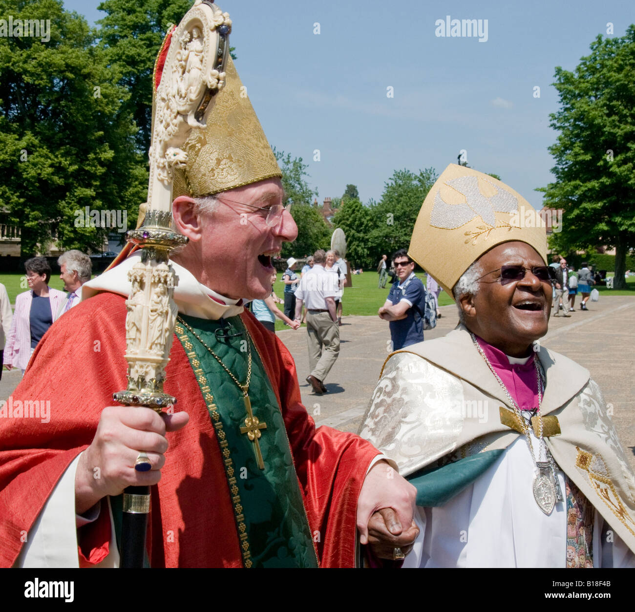 Archbishop Desmond Tutu and Right Reverand David Stancliffe Bishop of ...