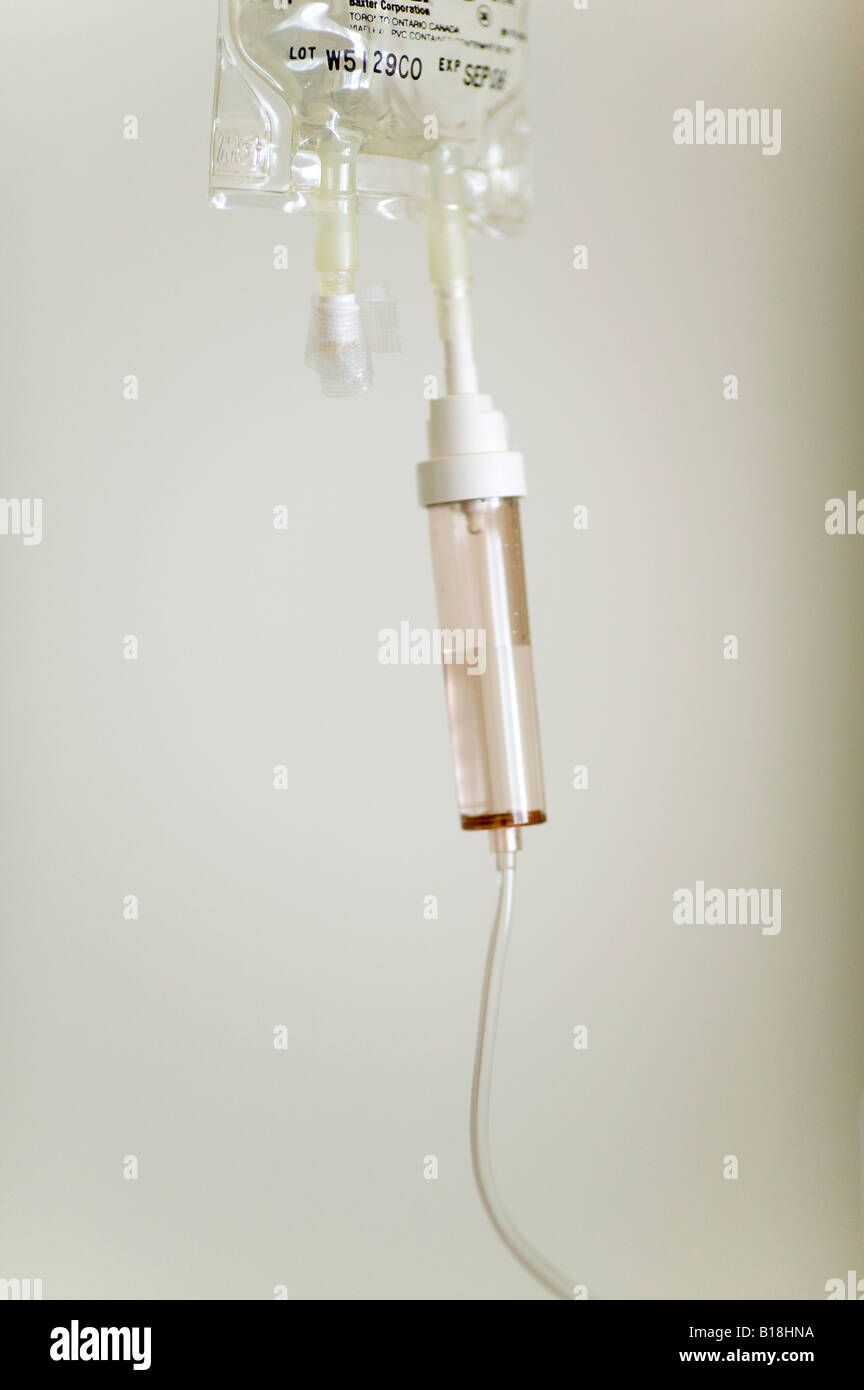 IV drip for 33 year old woman giving birth in the hospital, Chateauguay ...