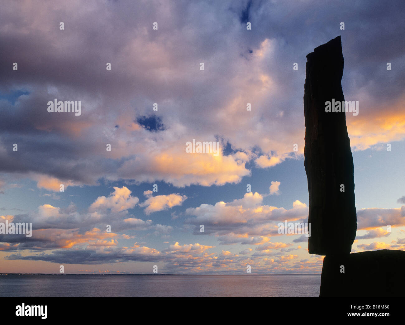 Balancing rock nova scotia hi-res stock photography and images - Alamy