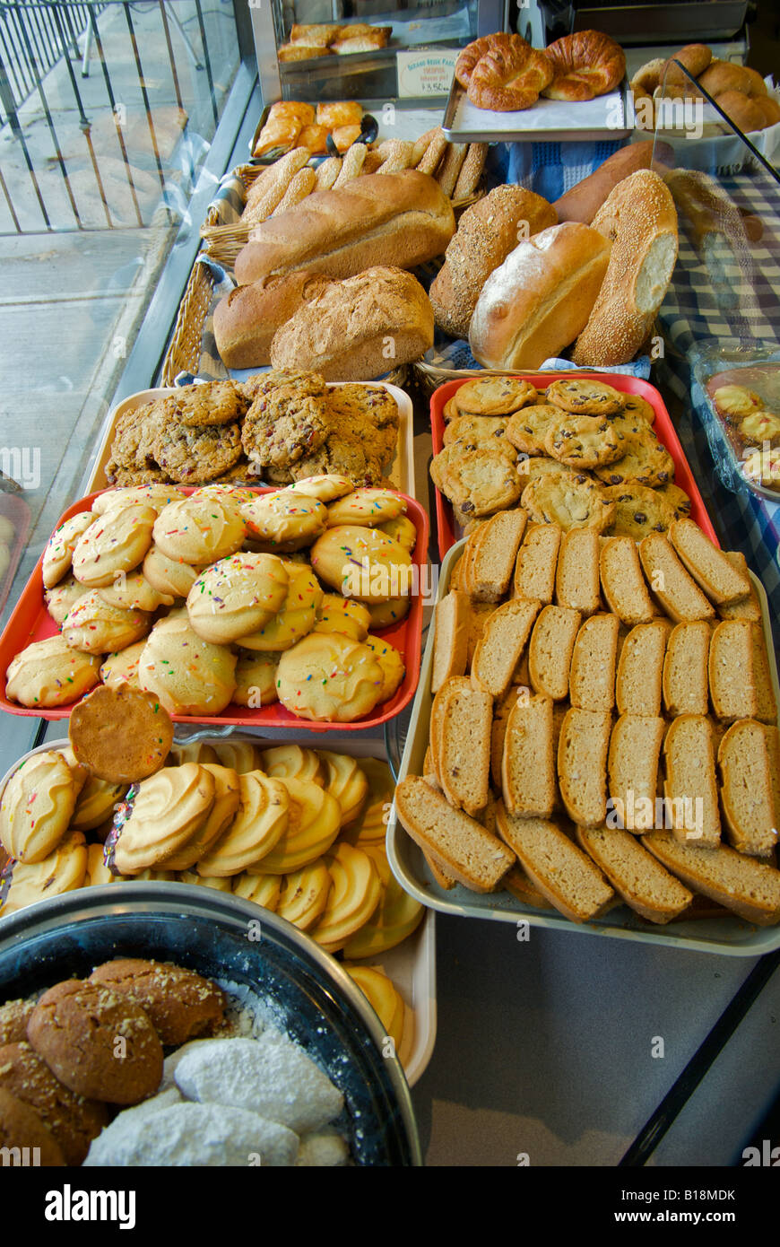 British window bakery hi-res stock photography and images - Alamy