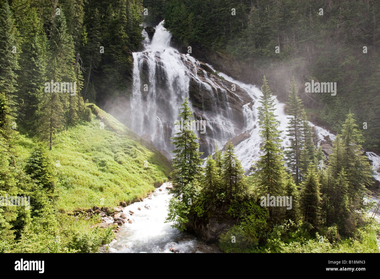 Pyramid falls near town of blue river in northern british columbia ...