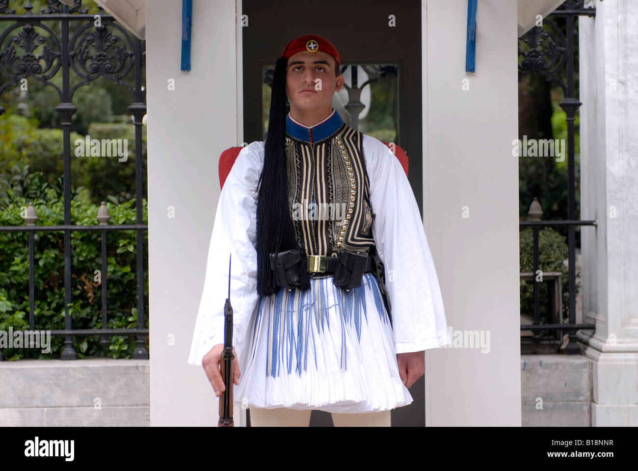 Evzones greek watch guards before the presidential palace Athens Greece ...
