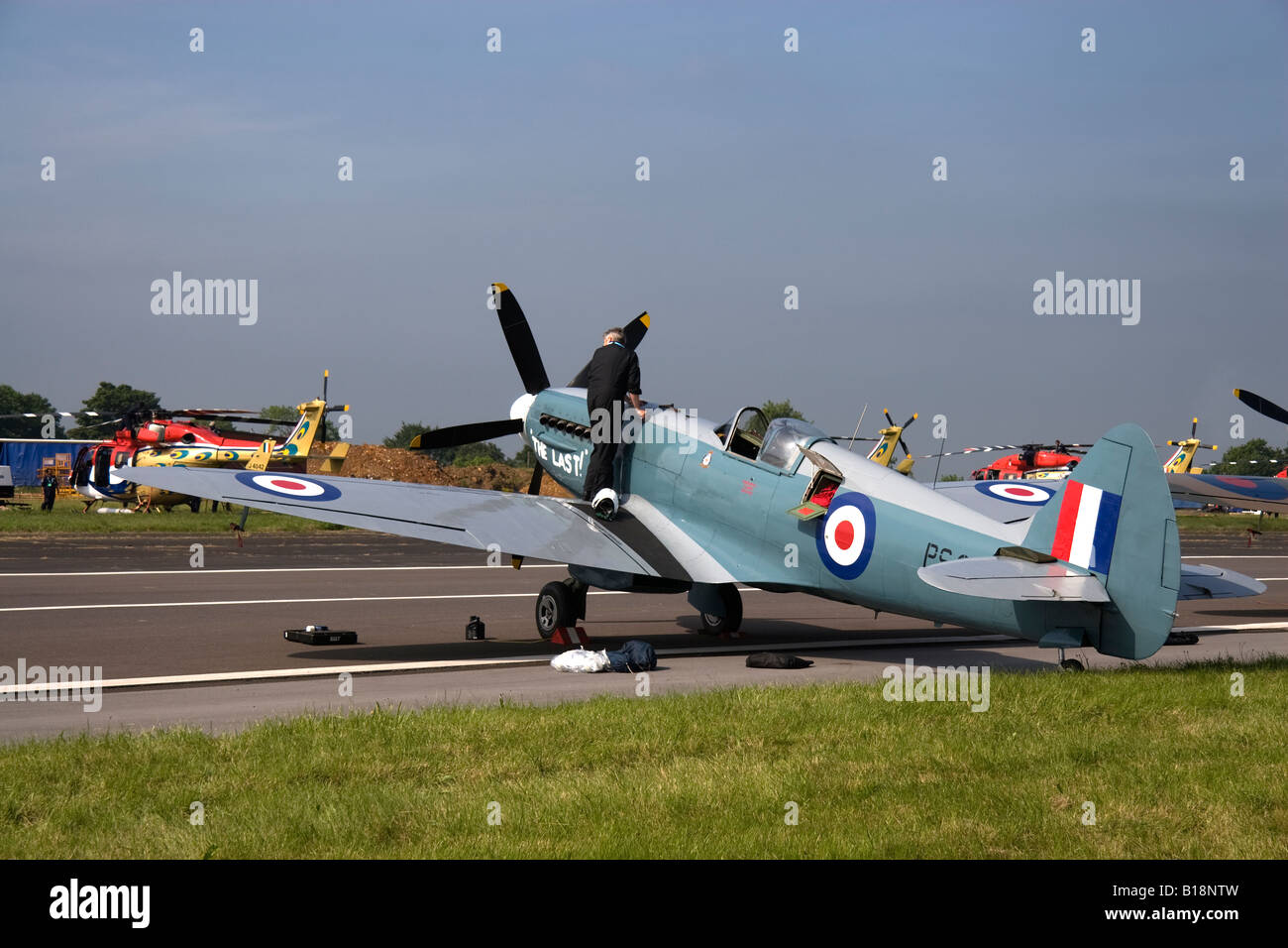 Spitfire Mark 19 of the Battle of Britain memorial flight The aircraft ...
