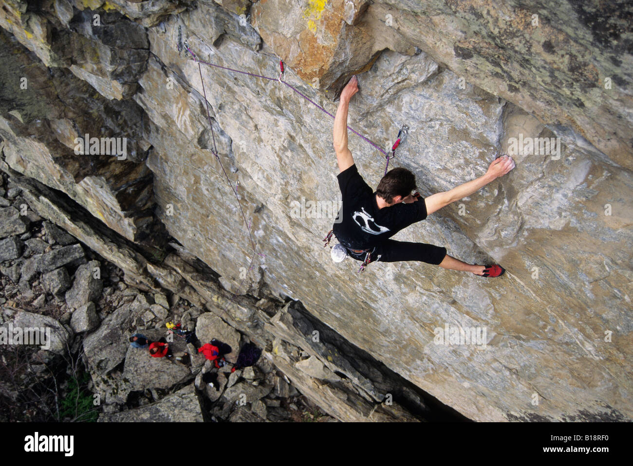 Marc Bourdon climbing Future is Now, 5.11d. Doctor's Wall. Skaha Bluffs ...