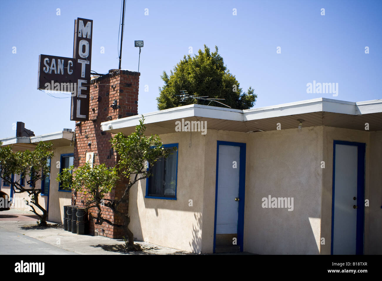 San c motel oxnard California signage USA Stock Photo - Alamy