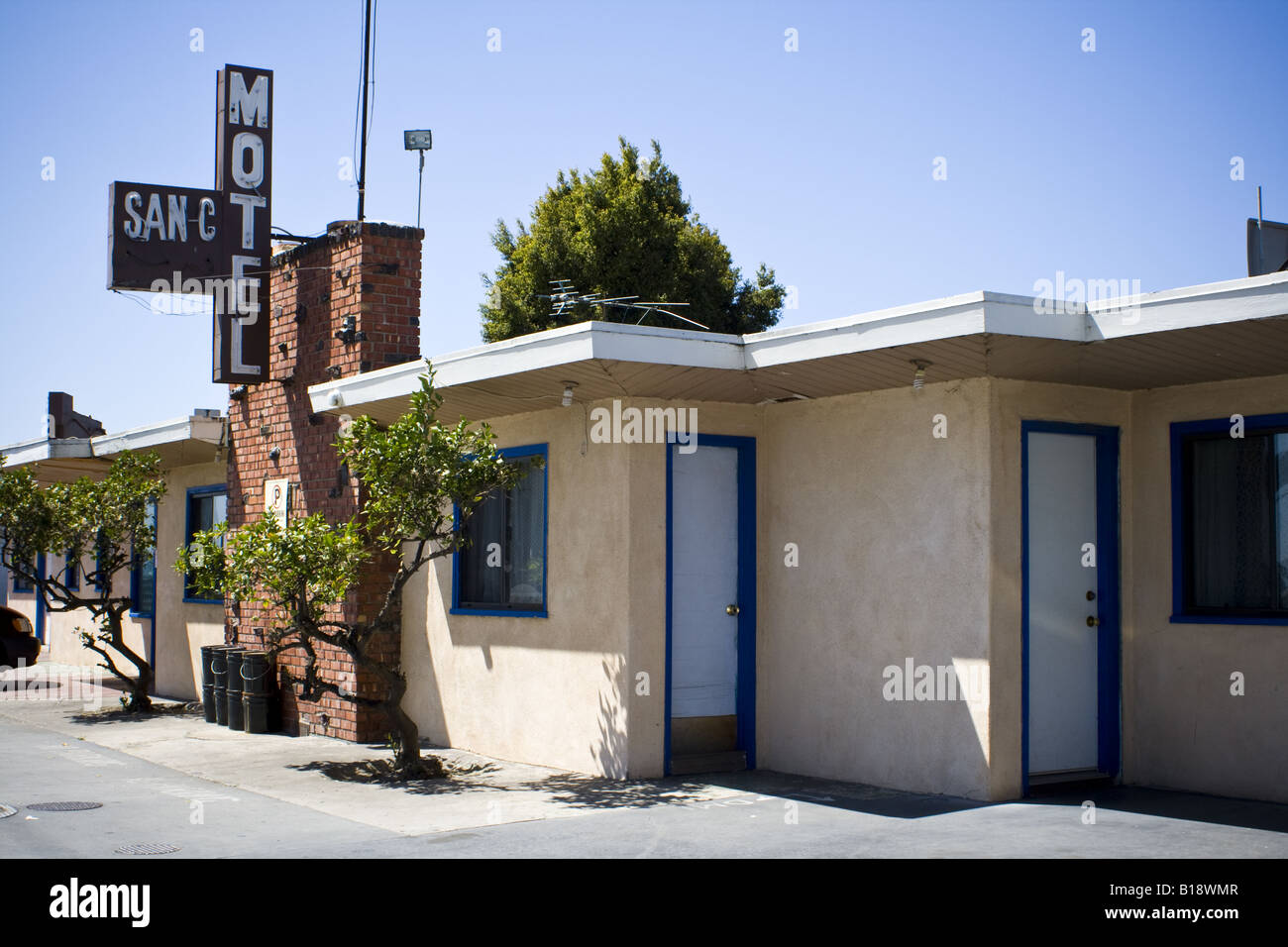 San c motel oxnard California signage USA Stock Photo - Alamy