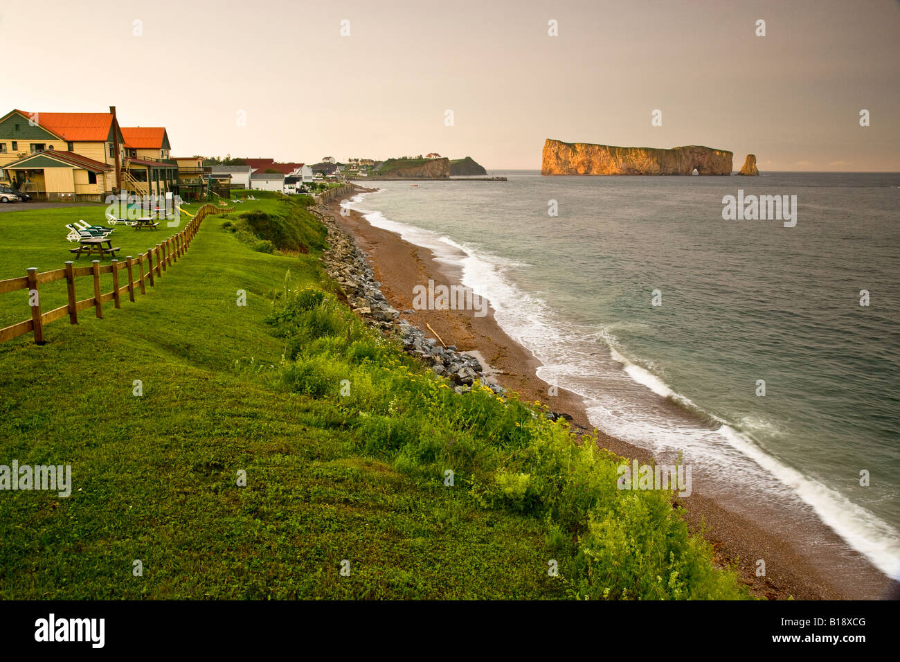 Canada quebec perce waves hi-res stock photography and images - Alamy