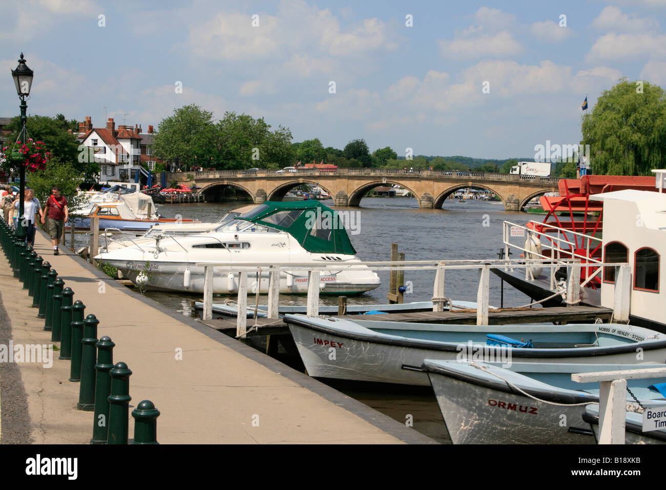 Henley Bridge is a five-arched stone road bridge built in 1786 at ...