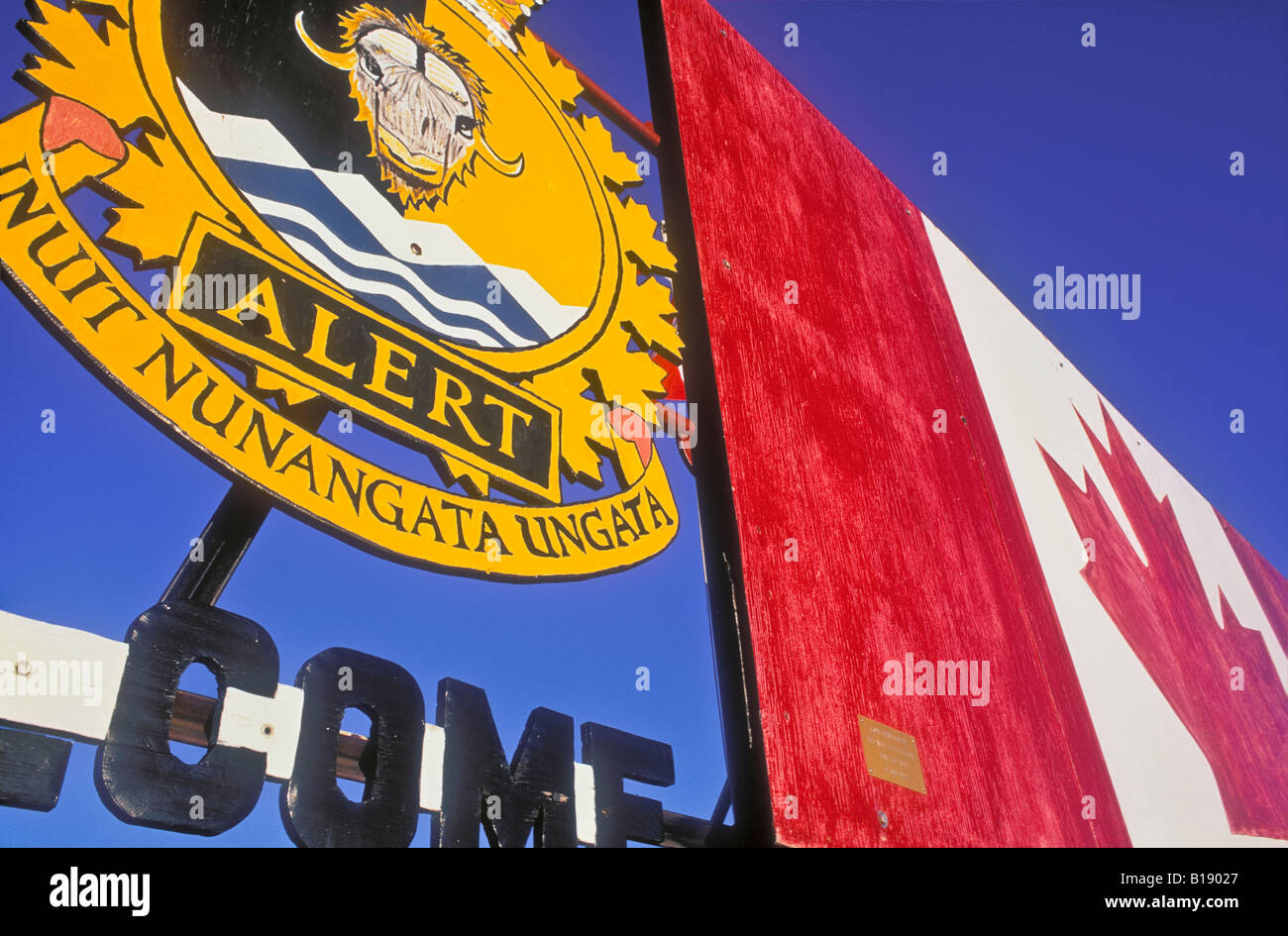 Canadian territory of nunavut flag hi-res stock photography and images ...