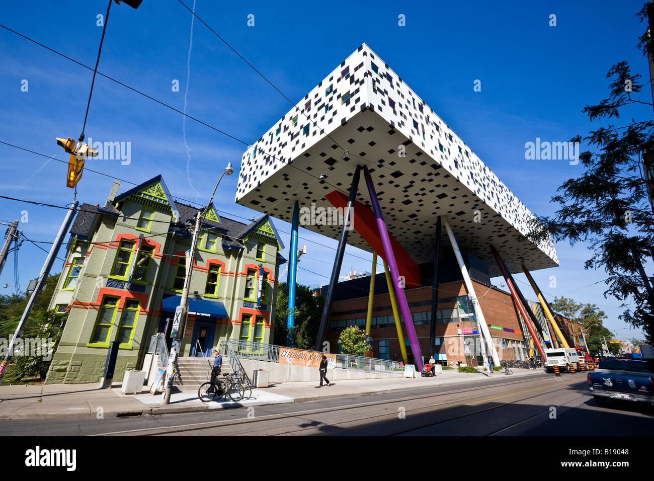 The new Sharp Centre For Design at the Ontario College of Art and ...