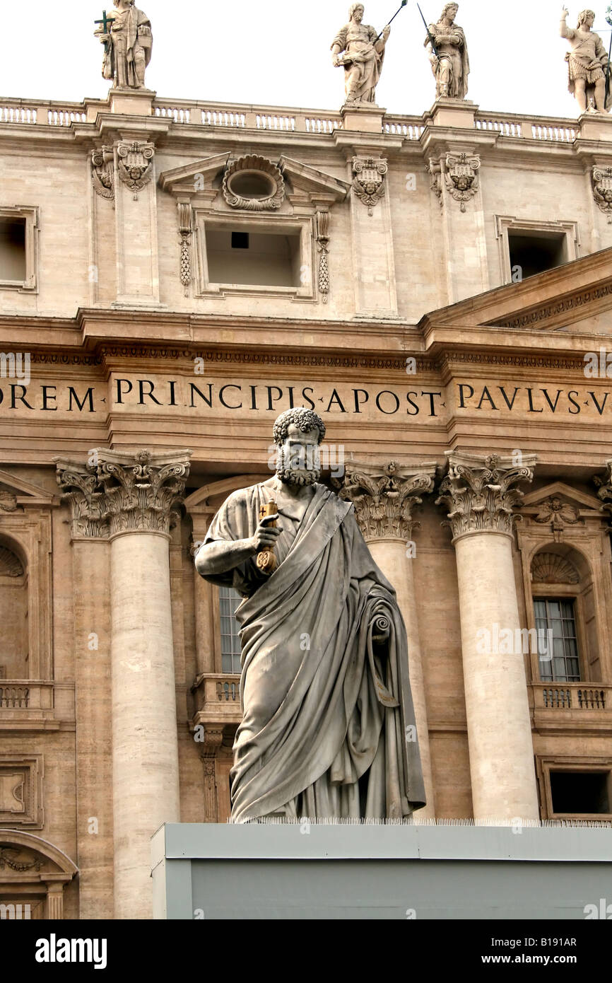 ITALY, ROME, VATICAN. St Peter s statue on the St Peter s Square in the ...