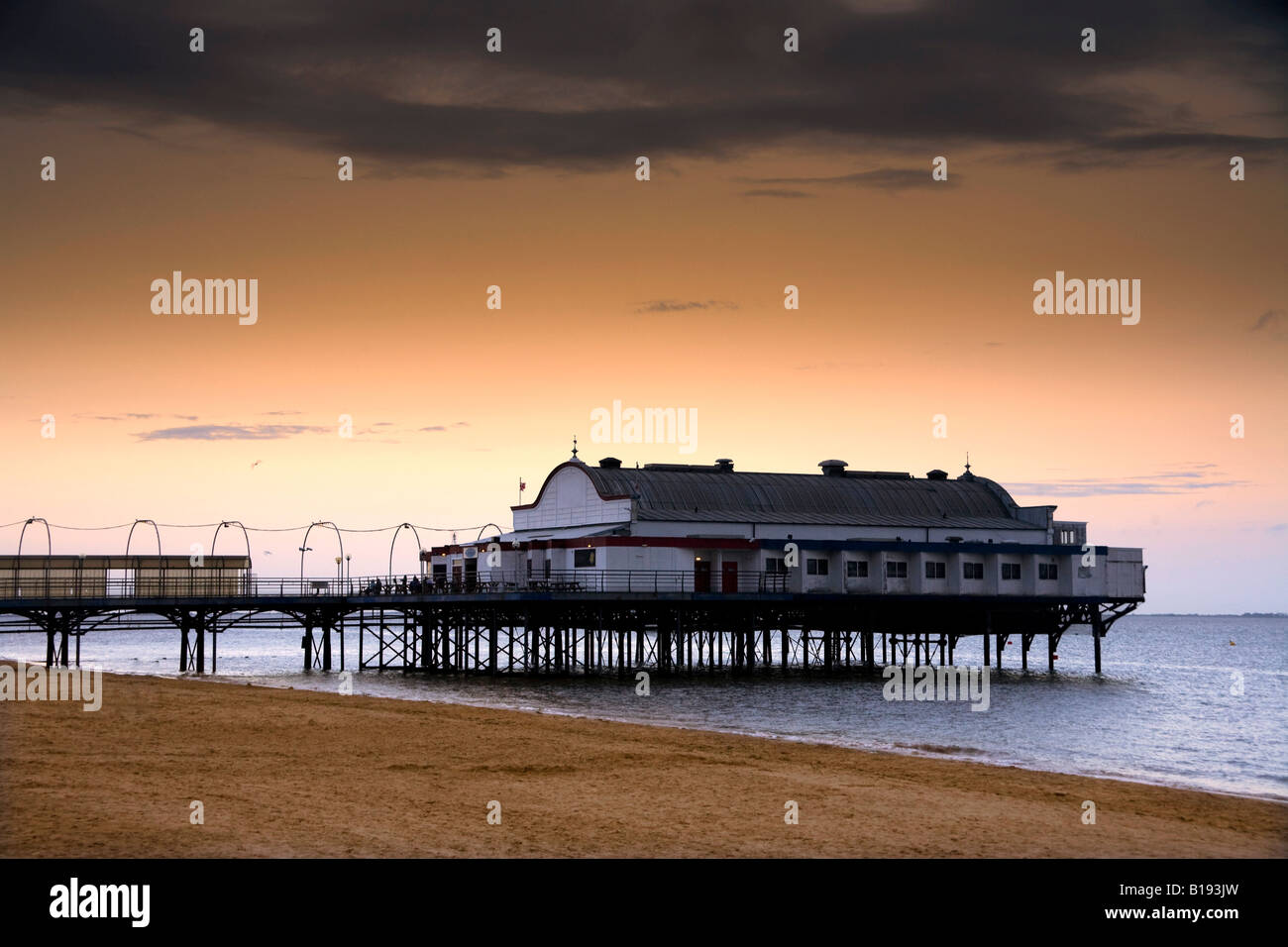 Pier in Humberside, England Stock Photo - Alamy