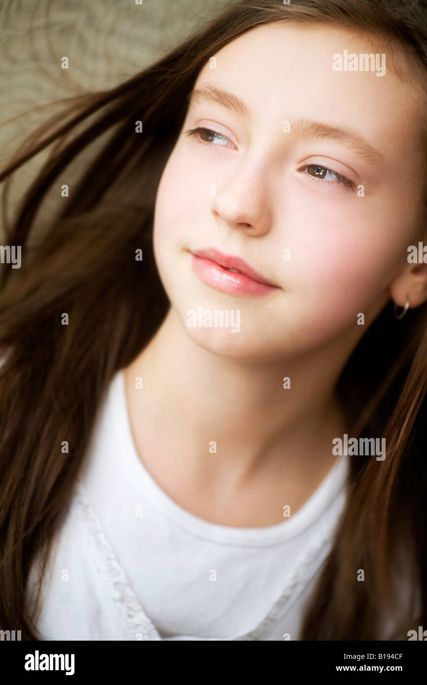 Portrait of a preteen girl Stock Photo - Alamy