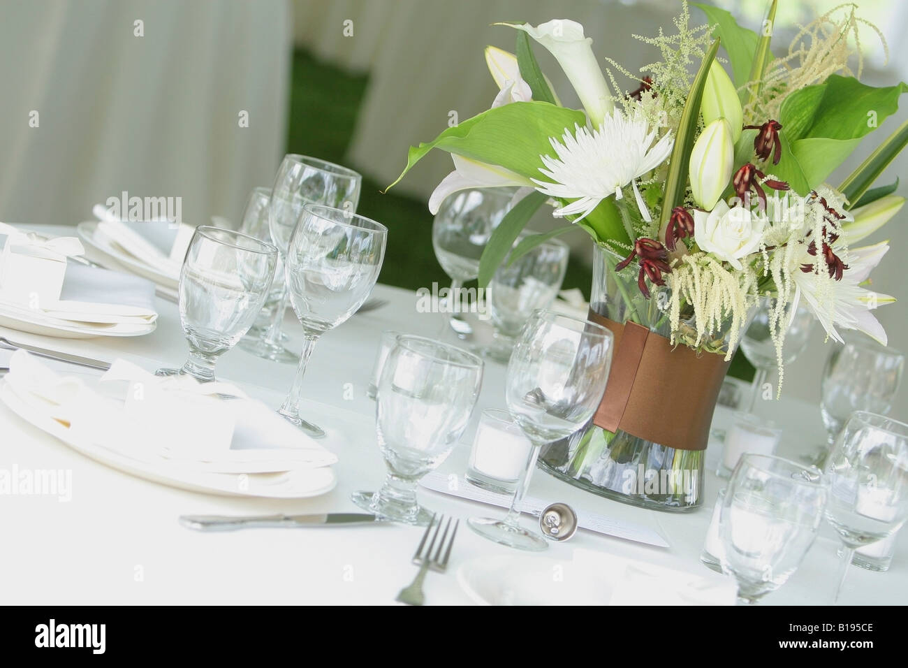 Formal table settings Stock Photo - Alamy