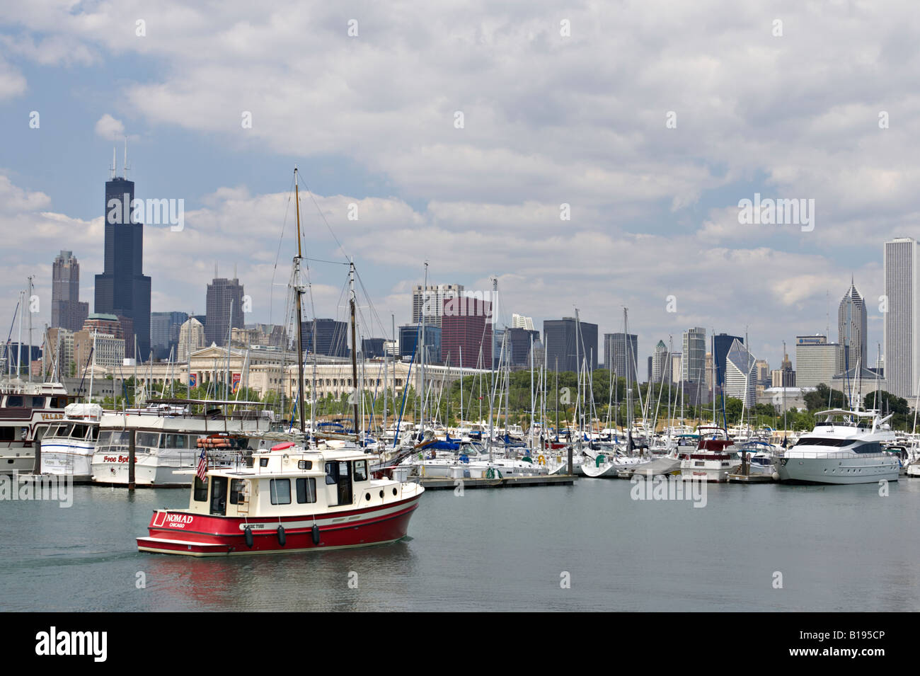 LAKEFRONT Chicago Illinois Burnham Harbor and city skyline Northerly ...