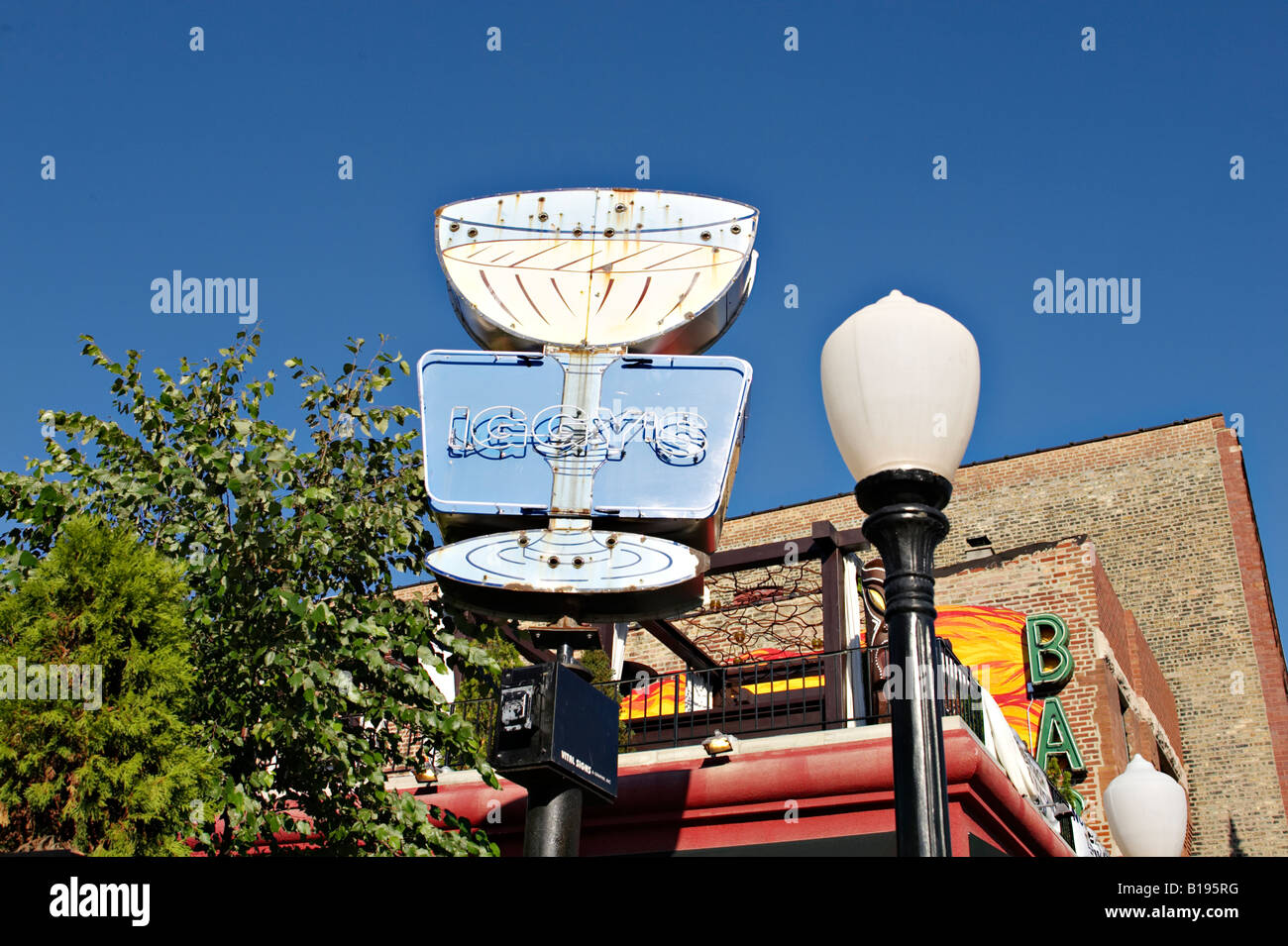 ILLINOIS Chicago Iggys bar sign and lamp post Bucktown neighborhood on ...