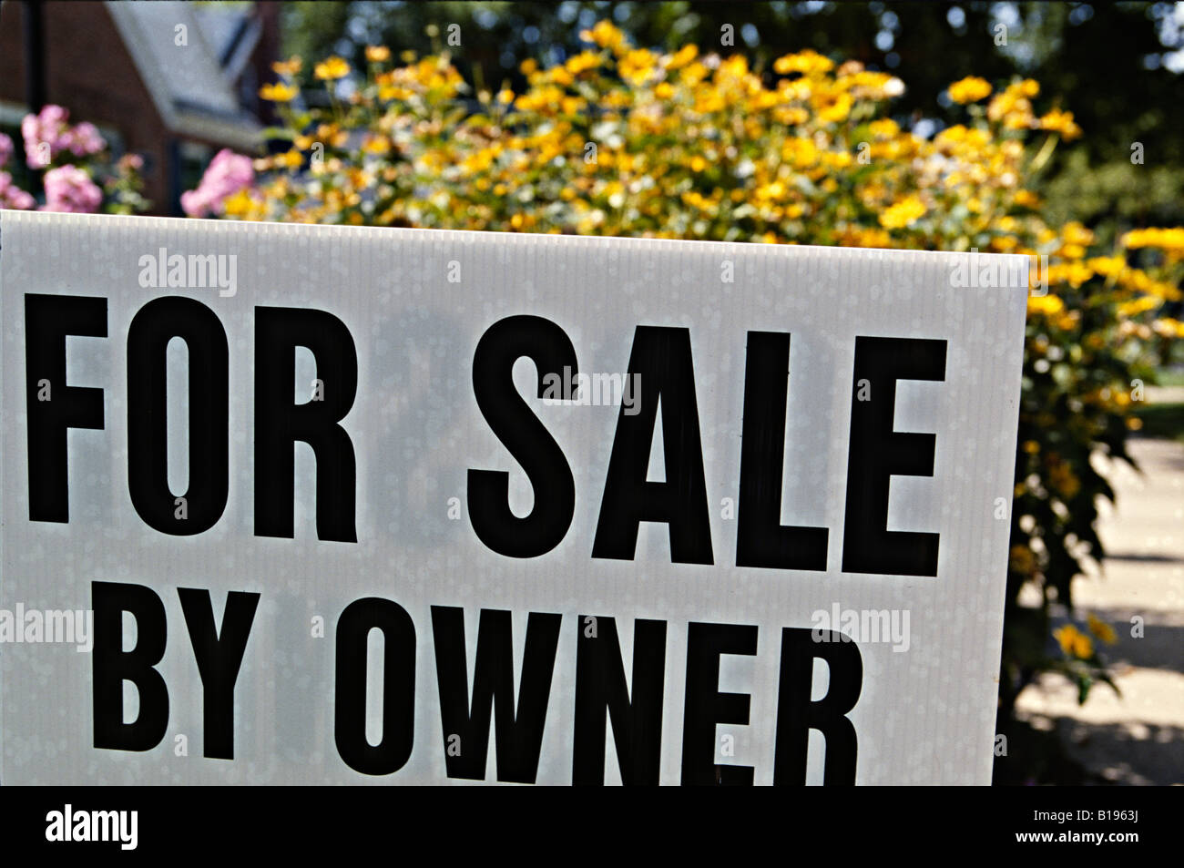 White with black lettering hi-res stock photography and images - Alamy