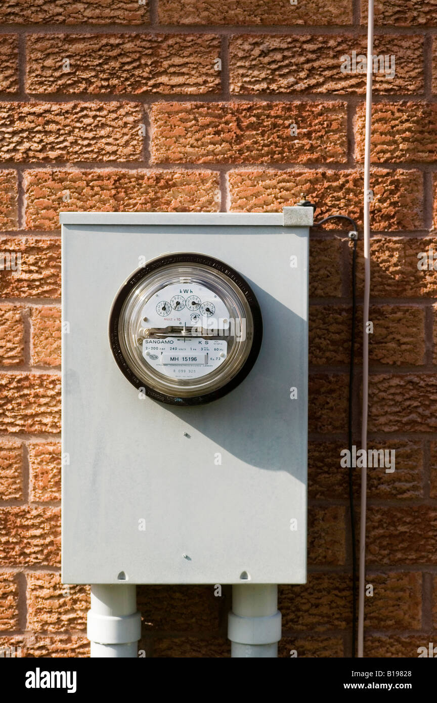 Electric meter dials hi-res stock photography and images - Alamy