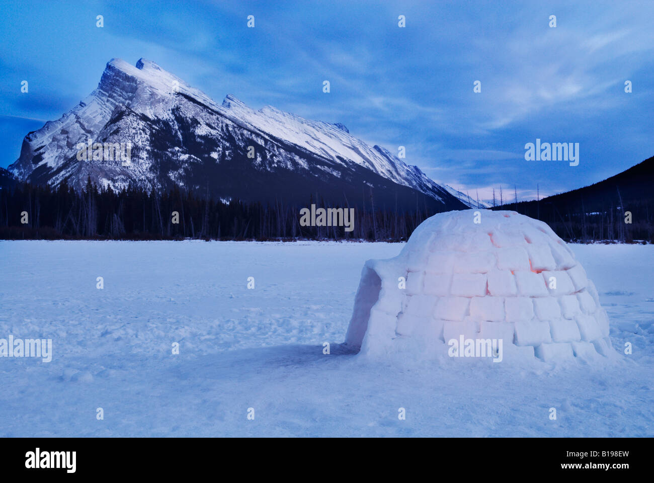 Igloo, Mount Rundle, Vermilion Lakes, Banff National Park, Alberta ...