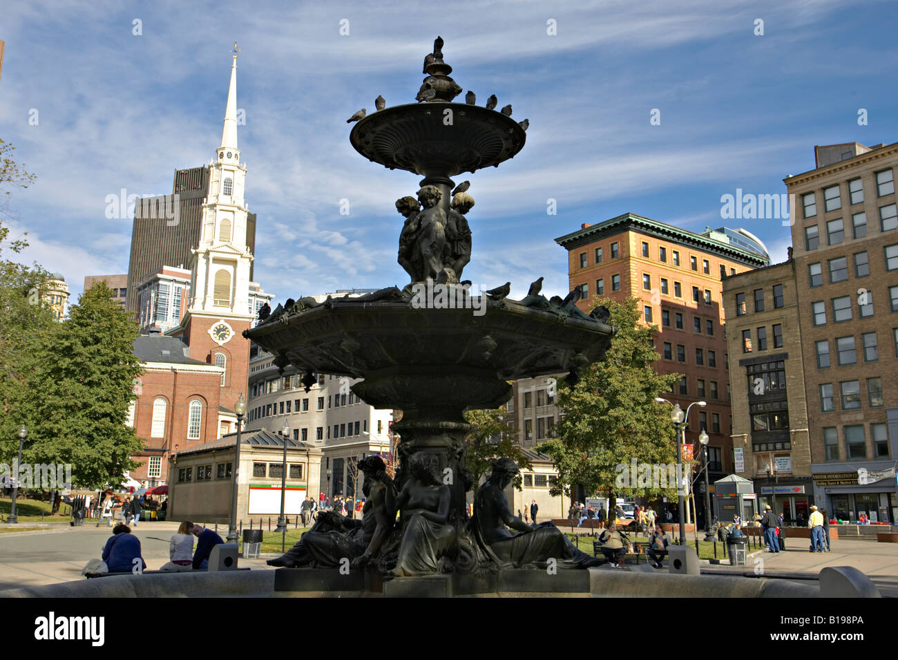 Boston common fountain hi-res stock photography and images - Alamy