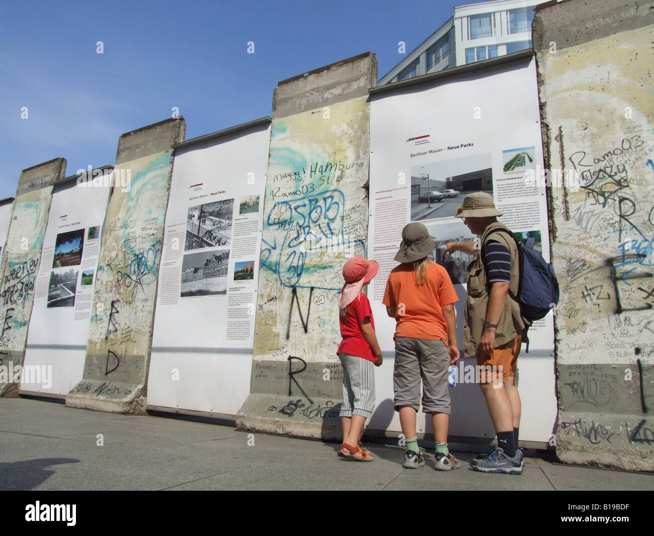 berlin wall relic at potsdamer platz, berlin Stock Photo - Alamy