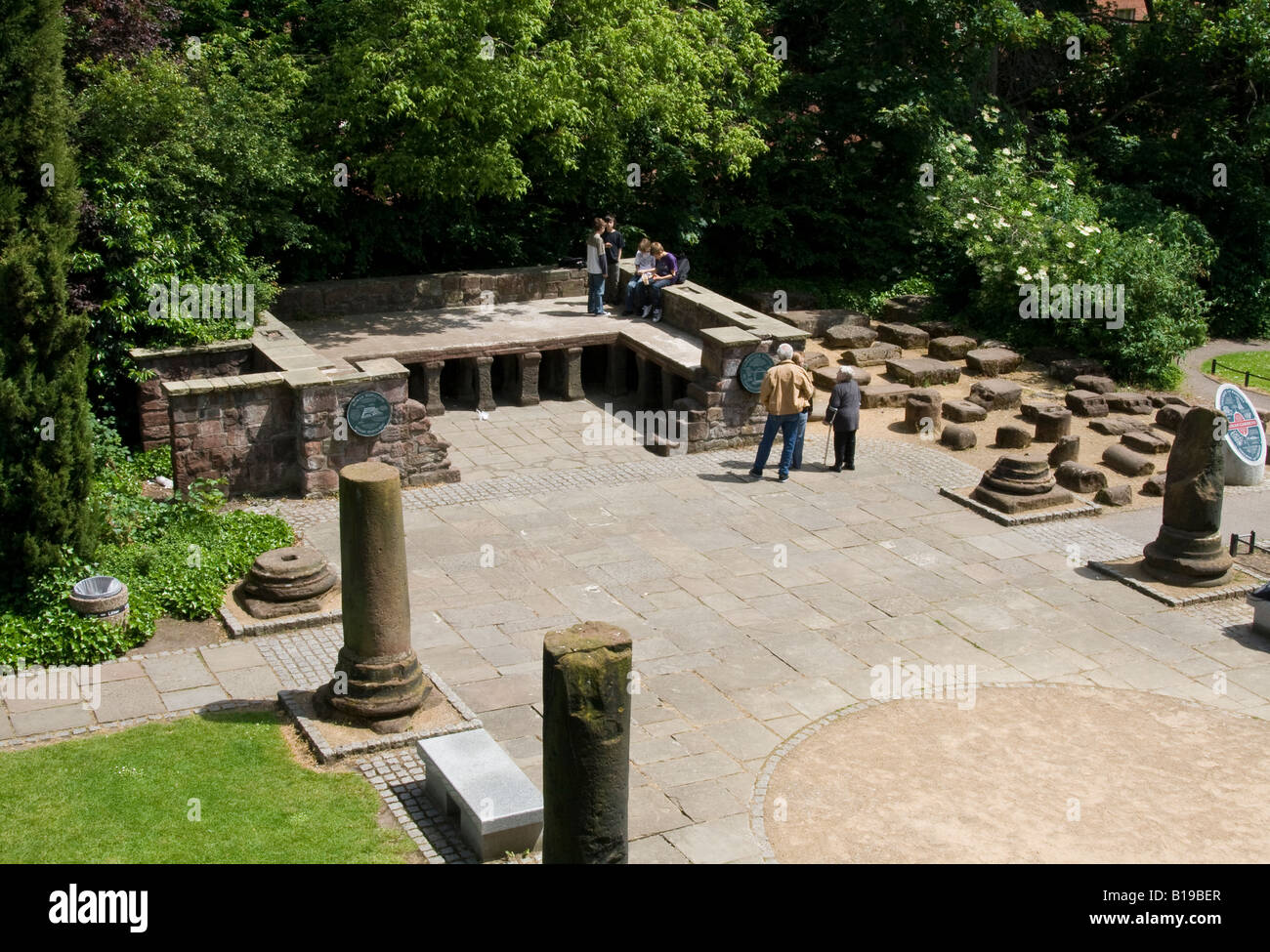 Chester city walls roman hi-res stock photography and images - Alamy