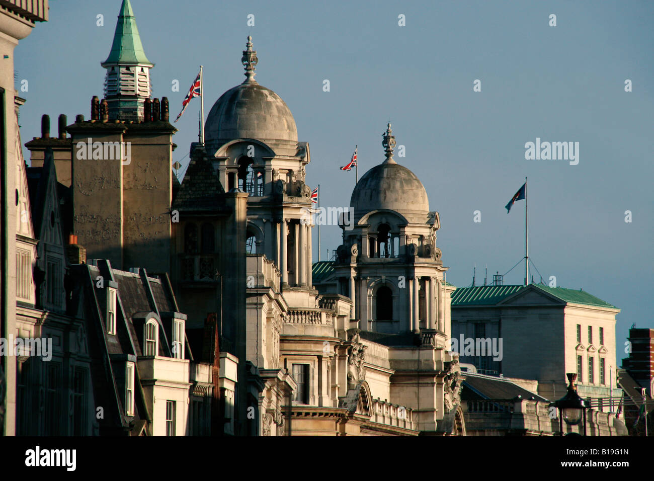 Ministry of defence mod whitehall hi-res stock photography and images ...