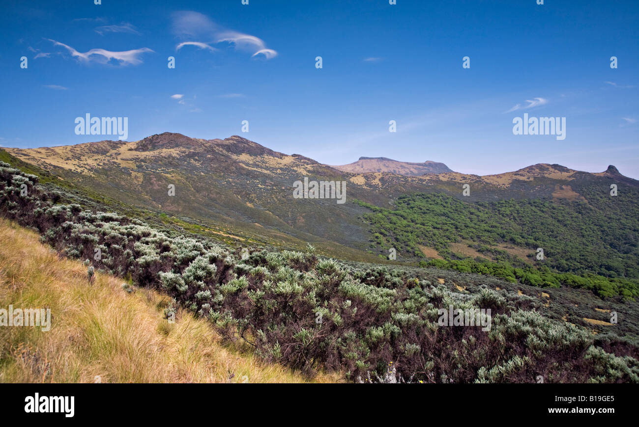 Oldoinyo le satima hi-res stock photography and images - Alamy