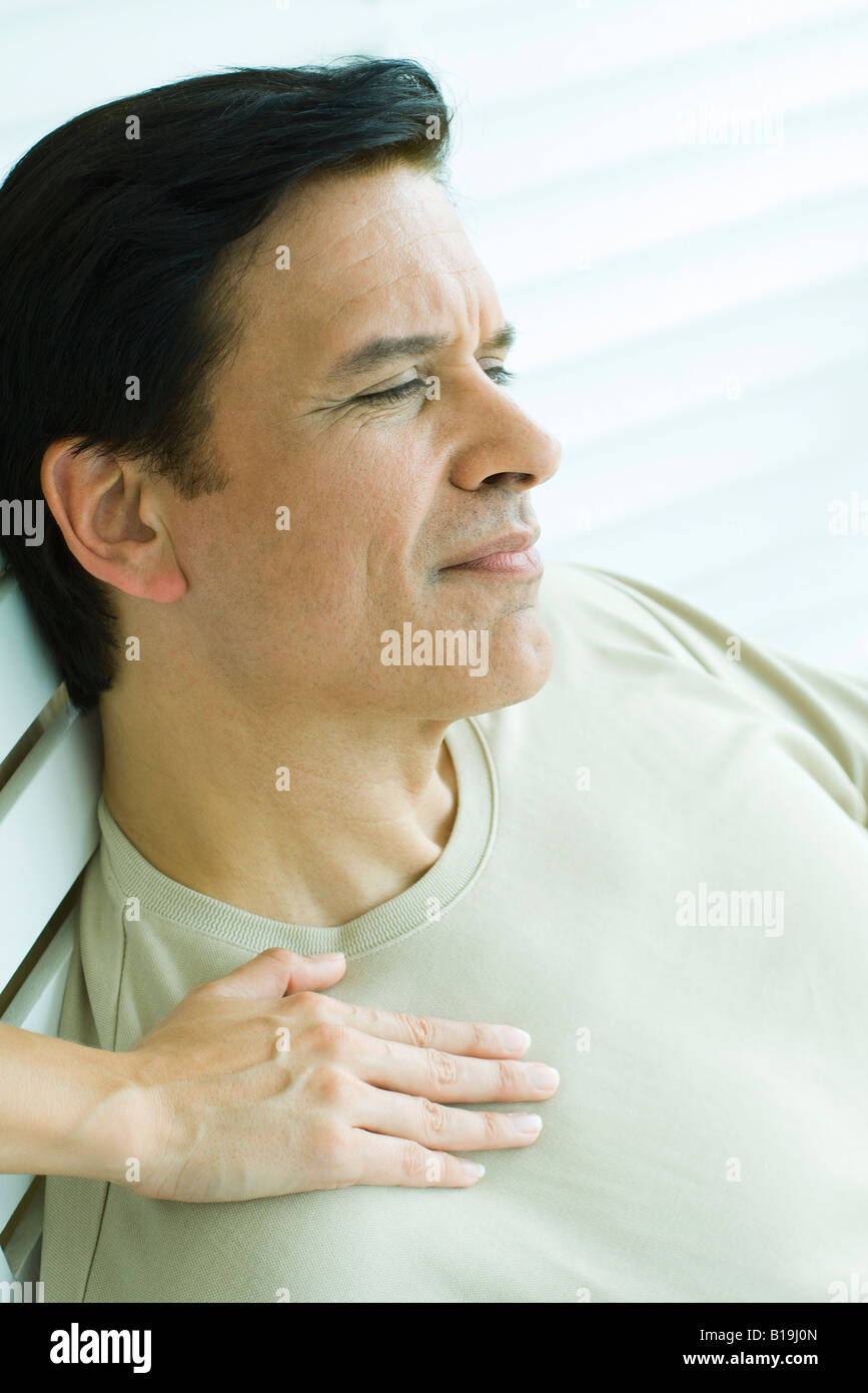 Man hand on womans shoulder hi-res stock photography and images - Alamy