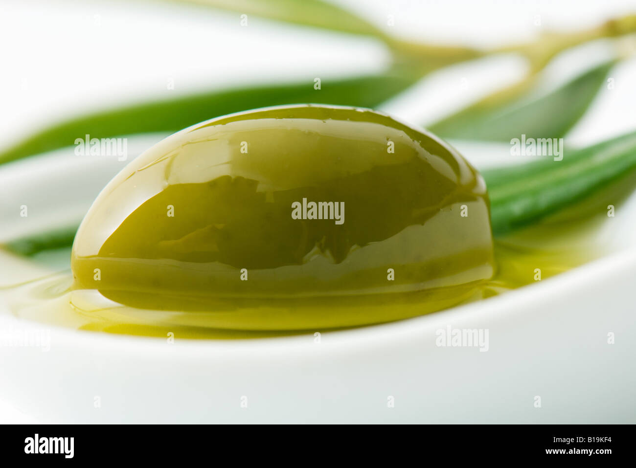 Olive oil in dish hi-res stock photography and images - Alamy