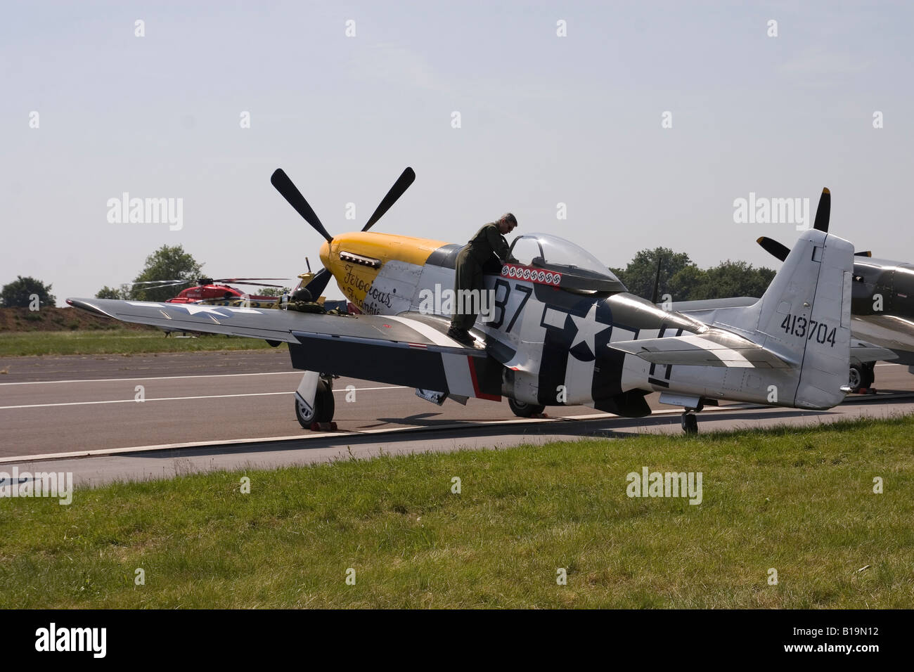 P51 mustang fighter plane hi-res stock photography and images - Alamy