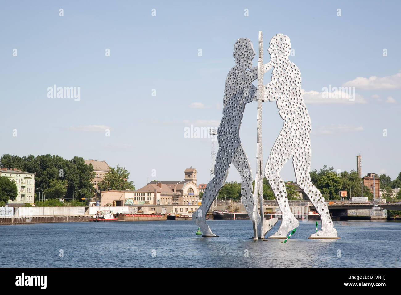 Statue molecule man spree river hi-res stock photography and images - Alamy